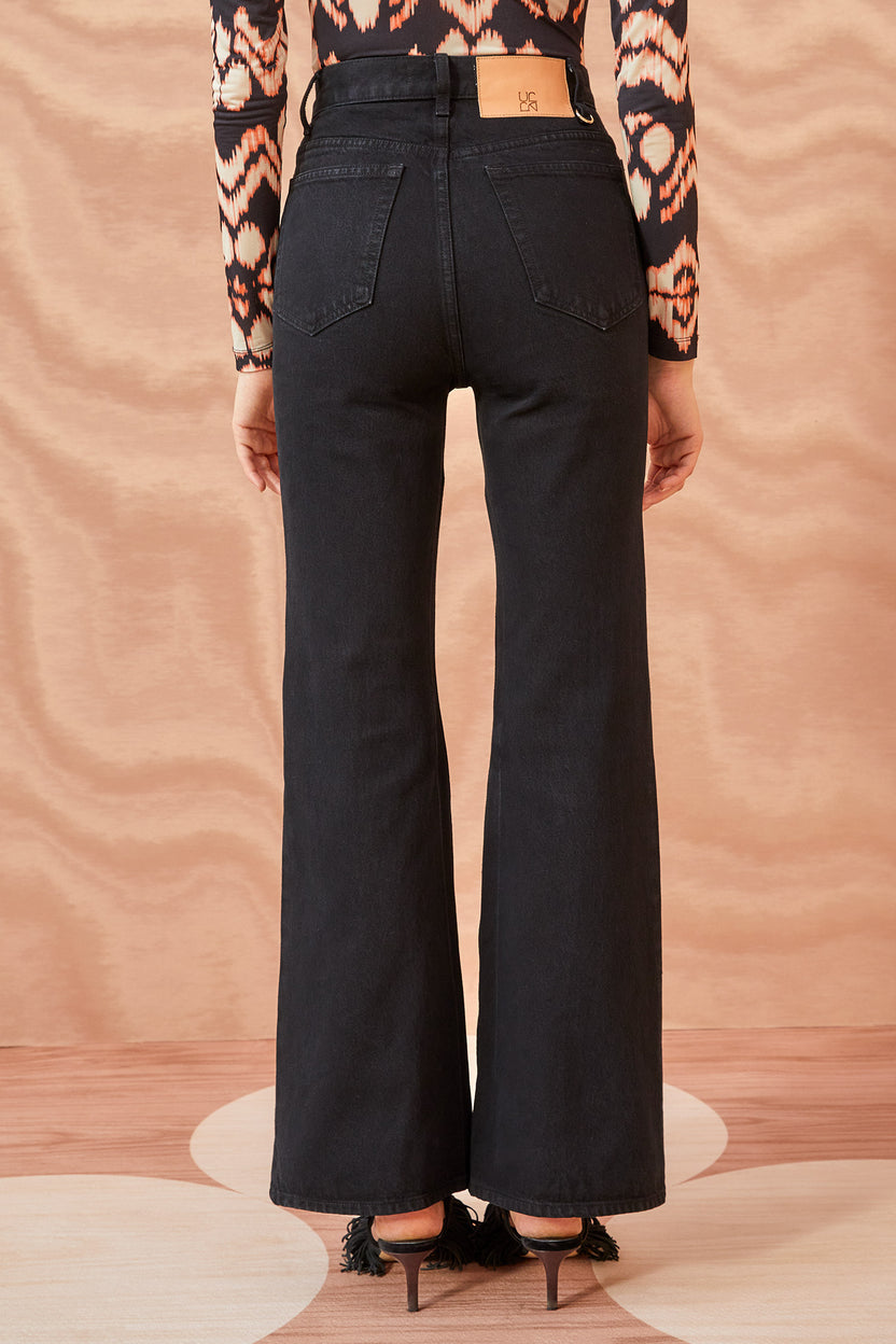 The Lou Jean - Noir High Rise Kick Flare Jean - Ulla Johnson